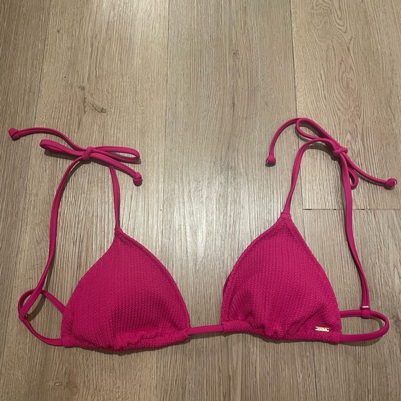 PINK Victoria's Secret | Swim | Nwot Victorias Secret Swimsuit Top ...